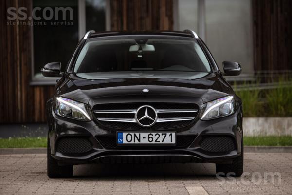 Melns Mercedes-Benz C 200 2016 Dobele, ar dzinēja tilpumu 2.20 L un nobraukumu 250 tūkst. km par 11500 €, foto 3 vietnē AUTOMOTO.COM.LV