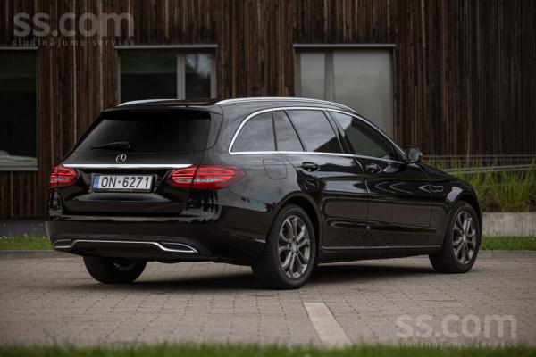 Melns Mercedes-Benz C 200 2016 Dobele, ar dzinēja tilpumu 2.20 L un nobraukumu 250 tūkst. km par 11500 €, foto 5 vietnē AUTOMOTO.COM.LV