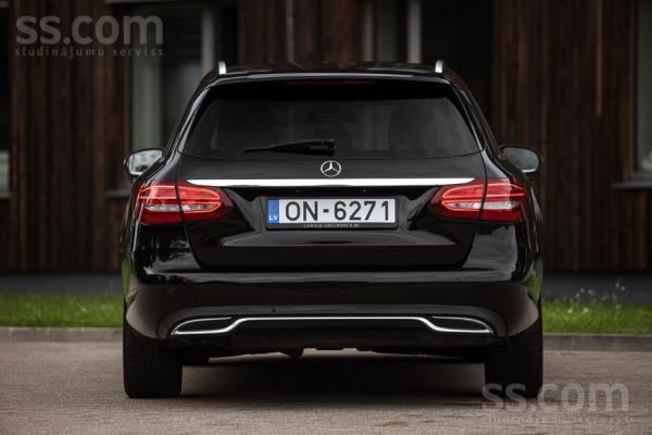 Melns Mercedes-Benz C 200 2016 Dobele, ar dzinēja tilpumu 2.20 L un nobraukumu 250 tūkst. km par 11500 €, foto 7 vietnē AUTOMOTO.COM.LV