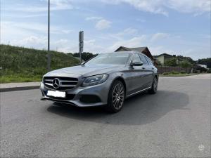 Melns Mercedes-Benz C 200 2016 Kauņa, ar dzinēja tilpumu 2.10 L un nobraukumu 246 tūkst. km par 8999 €, foto  vietnē AUTOMOTO.COM.LV