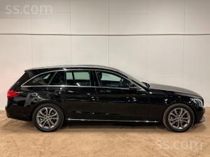 Melns Mercedes-Benz C 200 2017 Jūrmala, ar dzinēja tilpumu 2.20 L un nobraukumu 272 tūkst. km par 12995 €, foto 7 vietnē AUTOMOTO.COM.LV