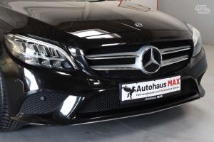 Black Mercedes-Benz C 200 2019 in Kaunas, with an engine capacity of 1.50 L and mileage of 92 thousand km for 23420 €, photo 11 on AUTOMOTO.COM.LV