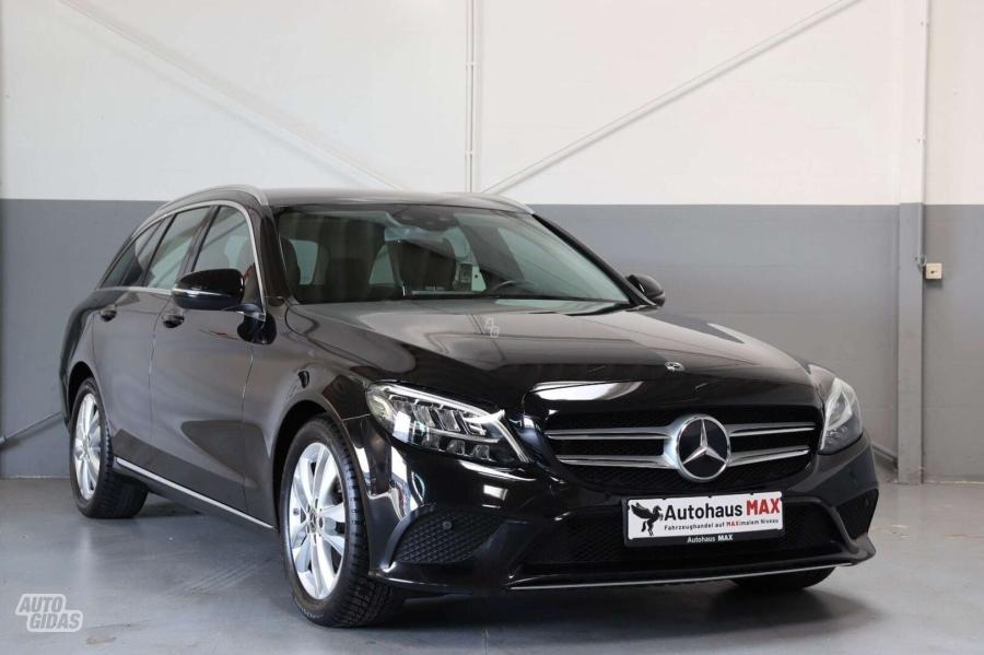 Melns Mercedes-Benz C 200 2019 Kauņa, ar dzinēja tilpumu 1.50 L un nobraukumu 92 tūkst. km par 23420 €, foto 3 vietnē AUTOMOTO.COM.LV