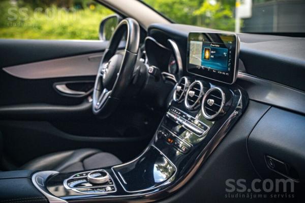Black Mercedes-Benz C 200 2019 in Riga, with an engine capacity of 1.60 L and mileage of 185 thousand km for 14990 €, photo 8 on AUTOMOTO.COM.LV