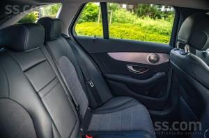 Black Mercedes-Benz C 200 2019 in Riga, with an engine capacity of 1.60 L and mileage of 185 thousand km for 14990 €, photo 15 on AUTOMOTO.COM.LV