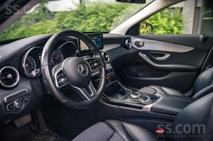 Black Mercedes-Benz C 200 2019 in Riga, with an engine capacity of 1.60 L and mileage of 185 thousand km for 14990 €, photo 17 on AUTOMOTO.COM.LV