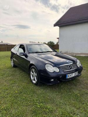 Blue Mercedes-Benz C 200 2006 in Panevezys, with an engine capacity of 1.80 L and mileage of 360 thousand km for 2000 €, photo 3 on AUTOMOTO.COM.LV