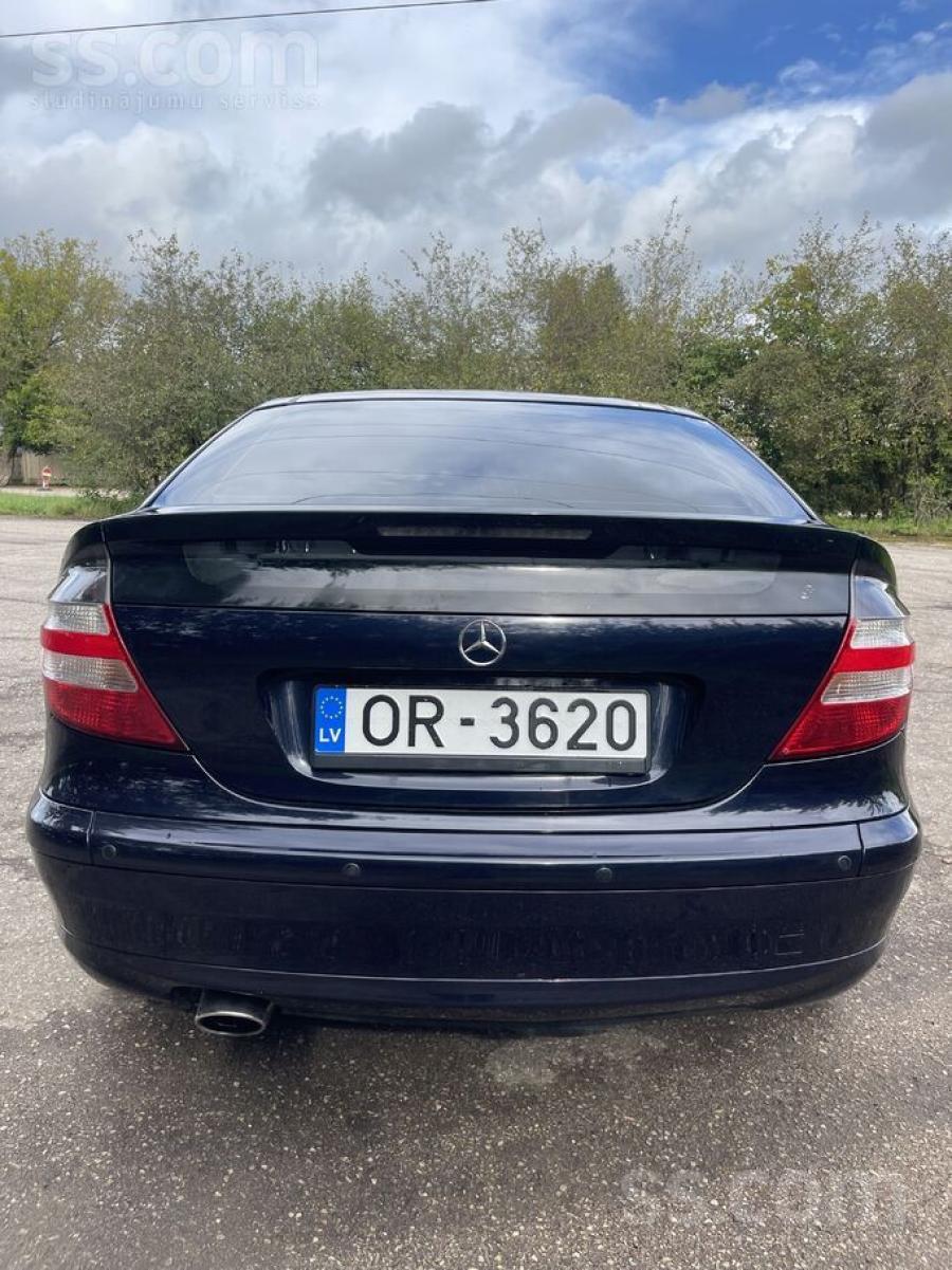 Zils Mercedes-Benz C 200 2007 Ogre, ar dzinēja tilpumu 1.80 L un nobraukumu 275 tūkst. km par 2750 €, foto 7 vietnē AUTOMOTO.COM.LV