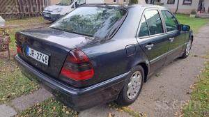 Zils Mercedes-Benz C 200 1999 Rīga, ar dzinēja tilpumu 2.20 L un nobraukumu 291 tūkst. km par 1700 €, foto 8 vietnē AUTOMOTO.COM.LV