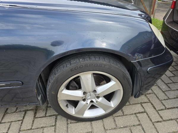 Zils Mercedes-Benz C 200 2004 Kauņa, ar dzinēja tilpumu 2.15 L un nobraukumu 345 tūkst. km par 1100 €, foto 10 vietnē AUTOMOTO.COM.LV