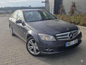Blue Mercedes-Benz C 200 2009 in Vilnius, with an engine capacity of 2.15 L and mileage of 266 thousand km for 4500 €, photo  on AUTOMOTO.COM.LV