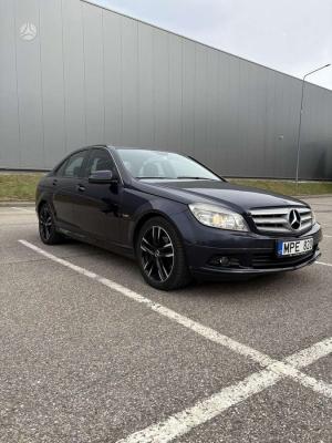 Blue Mercedes-Benz C 200 2010 in Vilnius, with an engine capacity of 2.14 L and mileage of 275 thousand km for 6300 €, photo 13 on AUTOMOTO.COM.LV