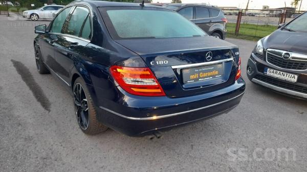 Blue Mercedes-Benz C 200 2011 in Riga, with an engine capacity of 2.20 L and mileage of 242 thousand km for 6850 €, photo 6 on AUTOMOTO.COM.LV