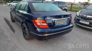 Blue Mercedes-Benz C 200 2011 in Riga, with an engine capacity of 2.20 L and mileage of 242 thousand km for 6850 €, photo 7 on AUTOMOTO.COM.LV