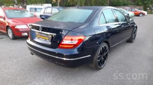 Blue Mercedes-Benz C 200 2011 in Riga, with an engine capacity of 2.20 L and mileage of 242 thousand km for 6850 €, photo 10 on AUTOMOTO.COM.LV