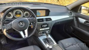 Blue Mercedes-Benz C 200 2011 in Riga, with an engine capacity of 2.20 L and mileage of 242 thousand km for 6850 €, photo 19 on AUTOMOTO.COM.LV