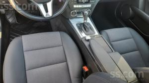 Blue Mercedes-Benz C 200 2011 in Riga, with an engine capacity of 2.20 L and mileage of 242 thousand km for 6850 €, photo 21 on AUTOMOTO.COM.LV