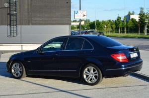 Zils Mercedes-Benz C 200 2011 Šauļi, ar dzinēja tilpumu 2.14 L un nobraukumu 250 tūkst. km par 5400 €, foto 7 vietnē AUTOMOTO.COM.LV
