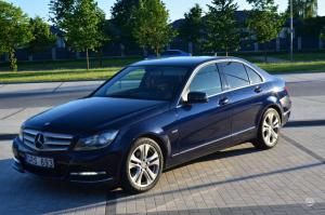 Zils Mercedes-Benz C 200 2011 Šauļi, ar dzinēja tilpumu 2.14 L un nobraukumu 250 tūkst. km par 5400 €, foto 22 vietnē AUTOMOTO.COM.LV