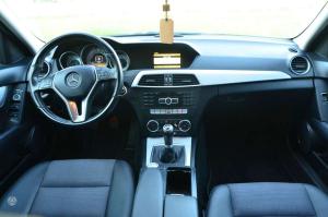 Zils Mercedes-Benz C 200 2011 Šauļi, ar dzinēja tilpumu 2.14 L un nobraukumu 250 tūkst. km par 5400 €, foto 26 vietnē AUTOMOTO.COM.LV