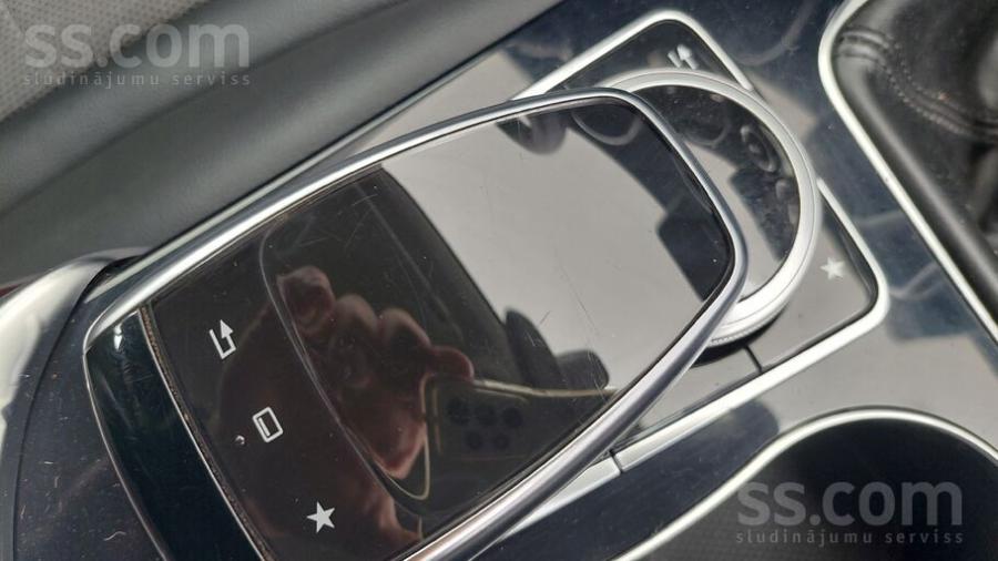 Zils Mercedes-Benz C 200 2016 Rīga, ar dzinēja tilpumu 1.60 L un nobraukumu 130 tūkst. km par 10900 €, foto 29 vietnē AUTOMOTO.COM.LV