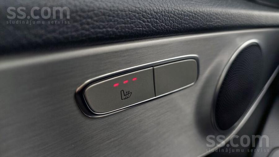 Zils Mercedes-Benz C 200 2016 Rīga, ar dzinēja tilpumu 1.60 L un nobraukumu 130 tūkst. km par 10900 €, foto 34 vietnē AUTOMOTO.COM.LV