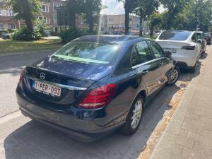 Blue Mercedes-Benz C 200 2016 in Utena, with an engine capacity of 2.00 L and mileage of 380 thousand km for 8650 €, photo 4 on AUTOMOTO.COM.LV