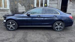 Blue Mercedes-Benz C 200 2018 in Jonava, with an engine capacity of 0.00 L and mileage of 170 thousand km for 9900 €, photo 8 on AUTOMOTO.COM.LV