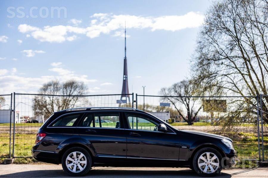 Zils Mercedes-Benz C 200 2008 Rīga, ar dzinēja tilpumu 1.80 L un nobraukumu 356 tūkst. km par 4990 €, foto 6 vietnē AUTOMOTO.COM.LV