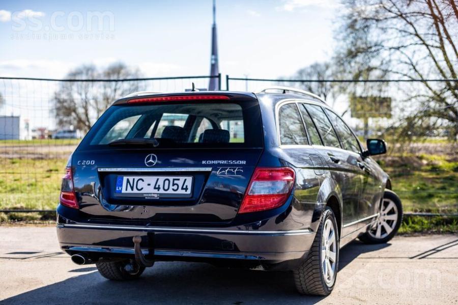 Zils Mercedes-Benz C 200 2008 Rīga, ar dzinēja tilpumu 1.80 L un nobraukumu 356 tūkst. km par 4990 €, foto 8 vietnē AUTOMOTO.COM.LV