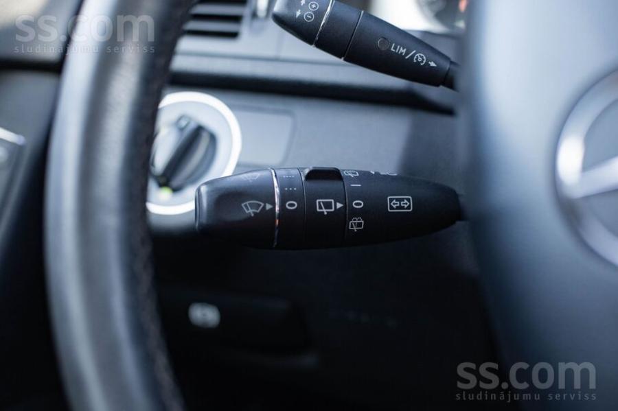 Zils Mercedes-Benz C 200 2008 Rīga, ar dzinēja tilpumu 1.80 L un nobraukumu 356 tūkst. km par 4990 €, foto 19 vietnē AUTOMOTO.COM.LV