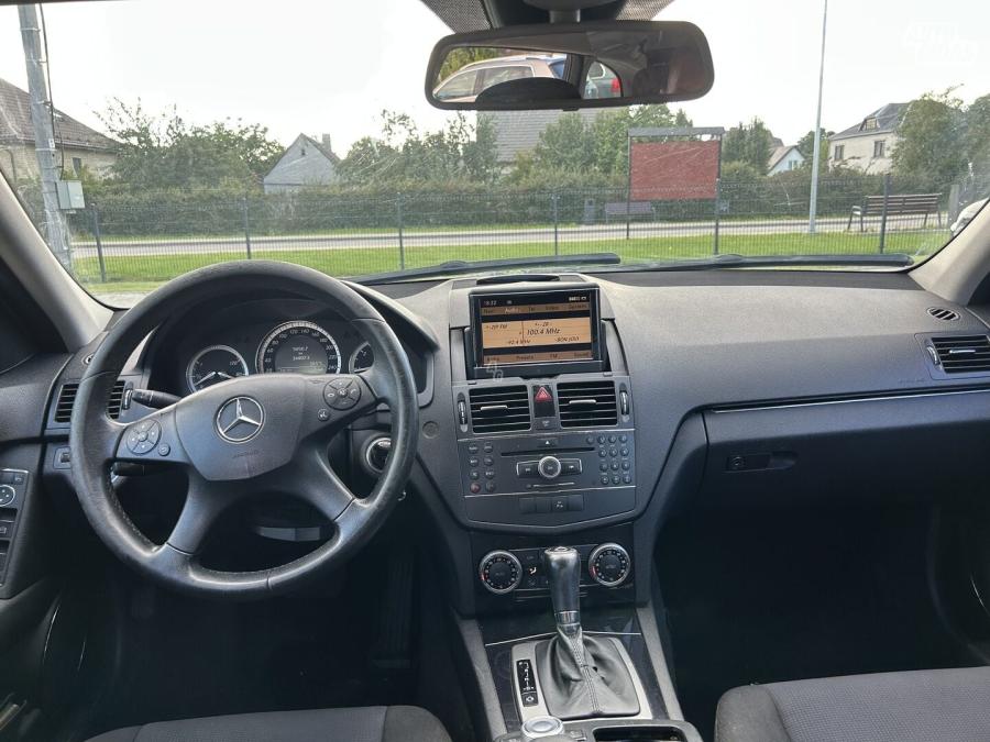Zils Mercedes-Benz C 200 2008 Kauņa, ar dzinēja tilpumu 2.20 L un nobraukumu 360 tūkst. km par 3199 €, foto 10 vietnē AUTOMOTO.COM.LV