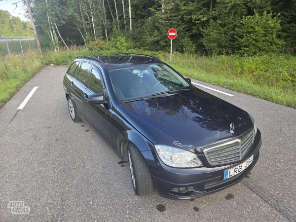 Zils Mercedes-Benz C 200 2009 Kauņa, ar dzinēja tilpumu 2.20 L un nobraukumu 310 tūkst. km par 2099 €, foto 6 vietnē AUTOMOTO.COM.LV