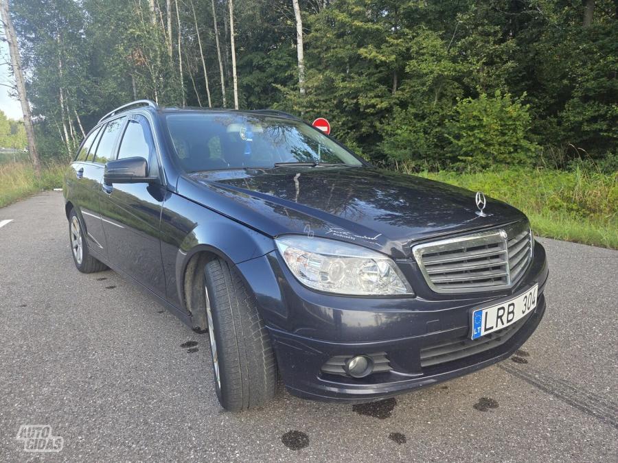 Zils Mercedes-Benz C 200 2009 Kauņa, ar dzinēja tilpumu 2.20 L un nobraukumu 310 tūkst. km par 2099 €, foto 7 vietnē AUTOMOTO.COM.LV
