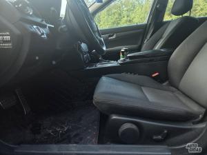 Zils Mercedes-Benz C 200 2009 Kauņa, ar dzinēja tilpumu 2.20 L un nobraukumu 310 tūkst. km par 2099 €, foto 31 vietnē AUTOMOTO.COM.LV