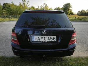 Blue Mercedes-Benz C 200 2010 in Utena, with an engine capacity of 2.20 L and mileage of 531 thousand km for 4700 €, photo 5 on AUTOMOTO.COM.LV