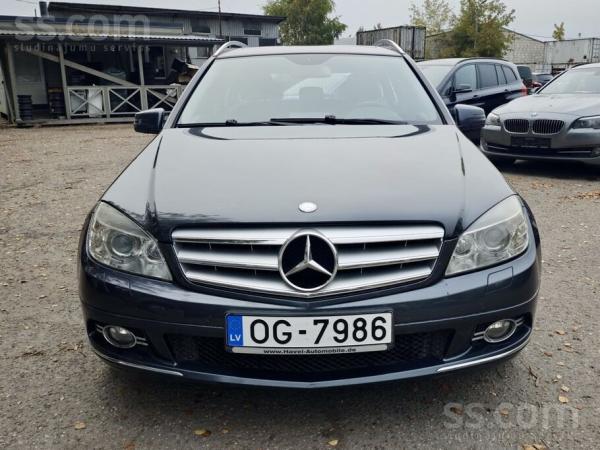 Zils Mercedes-Benz C 200 2010 Rīga, ar dzinēja tilpumu 2.20 L un nobraukumu 0 tūkst. km par 3990 €, foto 3 vietnē AUTOMOTO.COM.LV