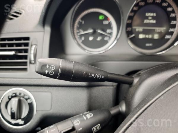 Zils Mercedes-Benz C 200 2010 Rīga, ar dzinēja tilpumu 2.20 L un nobraukumu 0 tūkst. km par 3990 €, foto 8 vietnē AUTOMOTO.COM.LV
