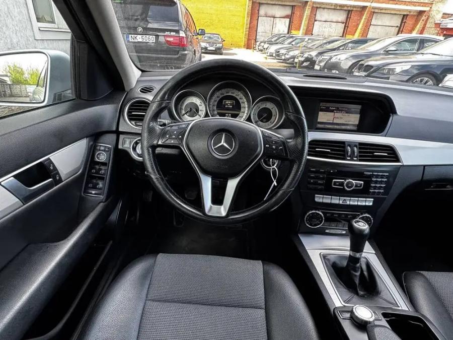 Zils Mercedes-Benz C 200 2012 Daugavpils, ar dzinēja tilpumu 2.10 L un nobraukumu 312 tūkst. km par 5990 €, foto 15 vietnē AUTOMOTO.COM.LV