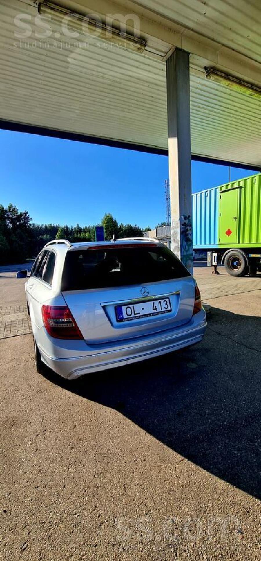 Zils Mercedes-Benz C 200 2012 Daugavpils, ar dzinēja tilpumu 2.10 L un nobraukumu 312 tūkst. km par 5750 €, foto 6 vietnē AUTOMOTO.COM.LV