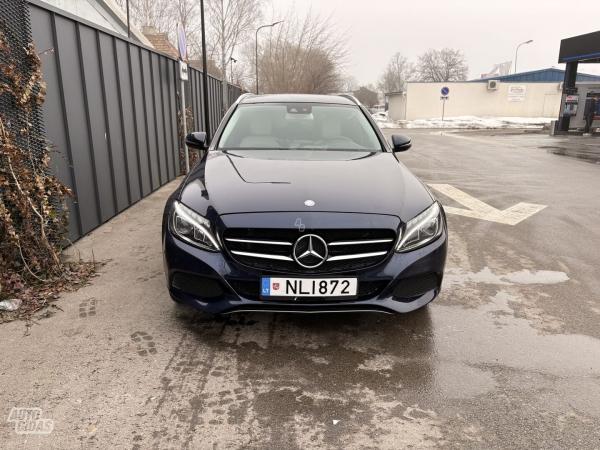Zils Mercedes-Benz C 200 2016 Klaipėda, ar dzinēja tilpumu 1.60 L un nobraukumu 229 tūkst. km par 10500 €, foto 2 vietnē AUTOMOTO.COM.LV