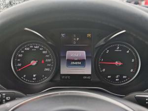 Blue Mercedes-Benz C 200 2017 in Vilnius, with an engine capacity of 2.14 L and mileage of 285 thousand km for 10500 €, photo 13 on AUTOMOTO.COM.LV
