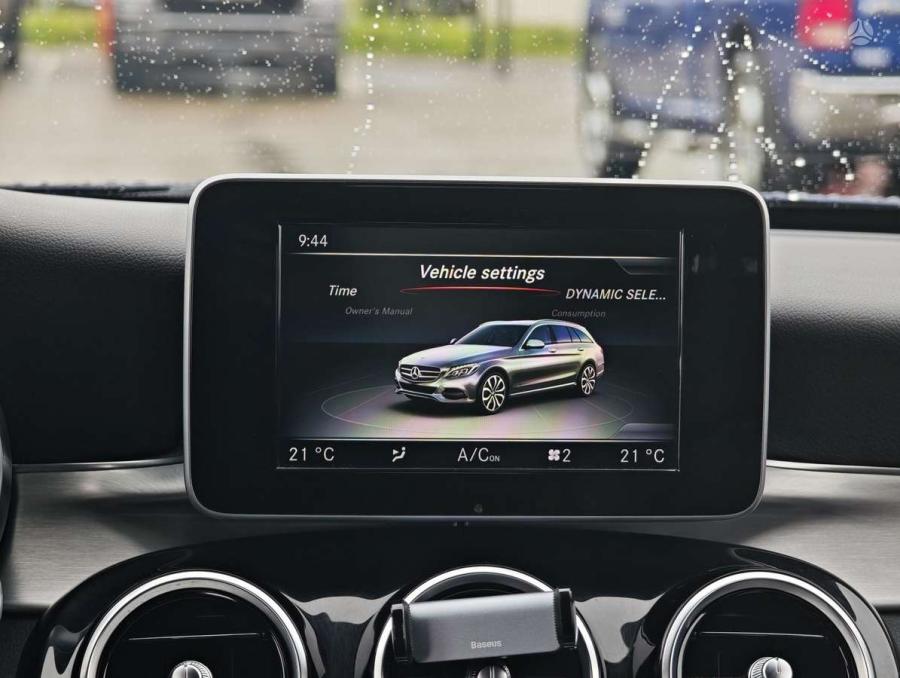 Blue Mercedes-Benz C 200 2017 in Vilnius, with an engine capacity of 2.14 L and mileage of 285 thousand km for 10500 €, photo 15 on AUTOMOTO.COM.LV