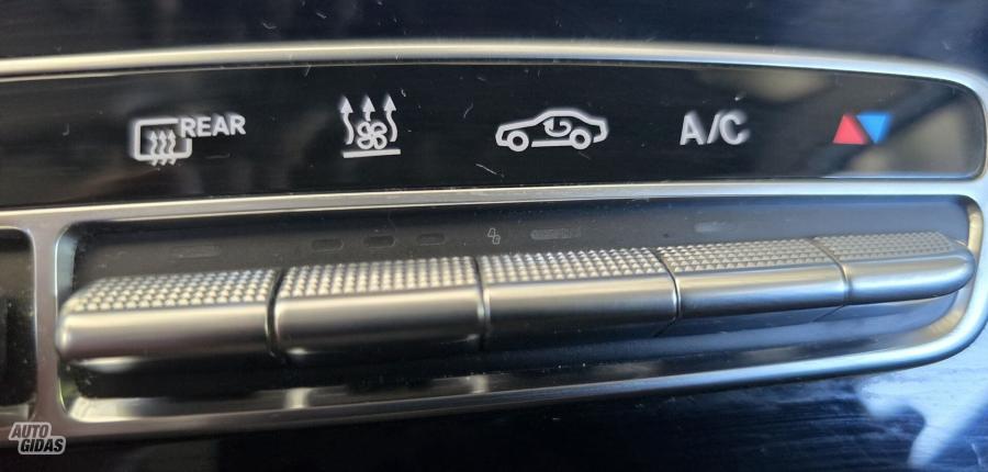 Zils Mercedes-Benz C 200 2019 Klaipėda, ar dzinēja tilpumu 1.60 L un nobraukumu 208 tūkst. km par 18000 €, foto 18 vietnē AUTOMOTO.COM.LV