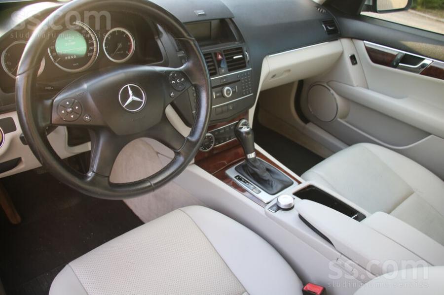 Brown Mercedes-Benz C 200 2008 in Tukums, with an engine capacity of 2.20 L and mileage of 0 thousand km for 6500 €, photo 13 on AUTOMOTO.COM.LV