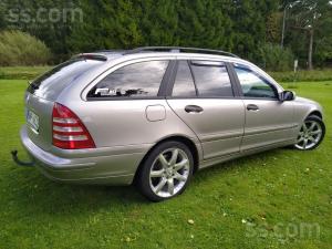 Brūns Mercedes-Benz C 200 2006 Aizkraukle, ar dzinēja tilpumu 2.10 L un nobraukumu 368 tūkst. km par 1700 €, foto 4 vietnē AUTOMOTO.COM.LV