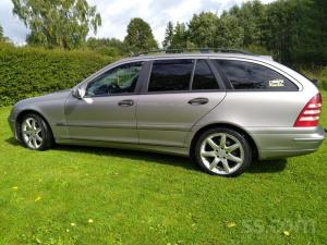 Brūns Mercedes-Benz C 200 2006 Aizkraukle, ar dzinēja tilpumu 2.10 L un nobraukumu 368 tūkst. km par 1700 €, foto 5 vietnē AUTOMOTO.COM.LV