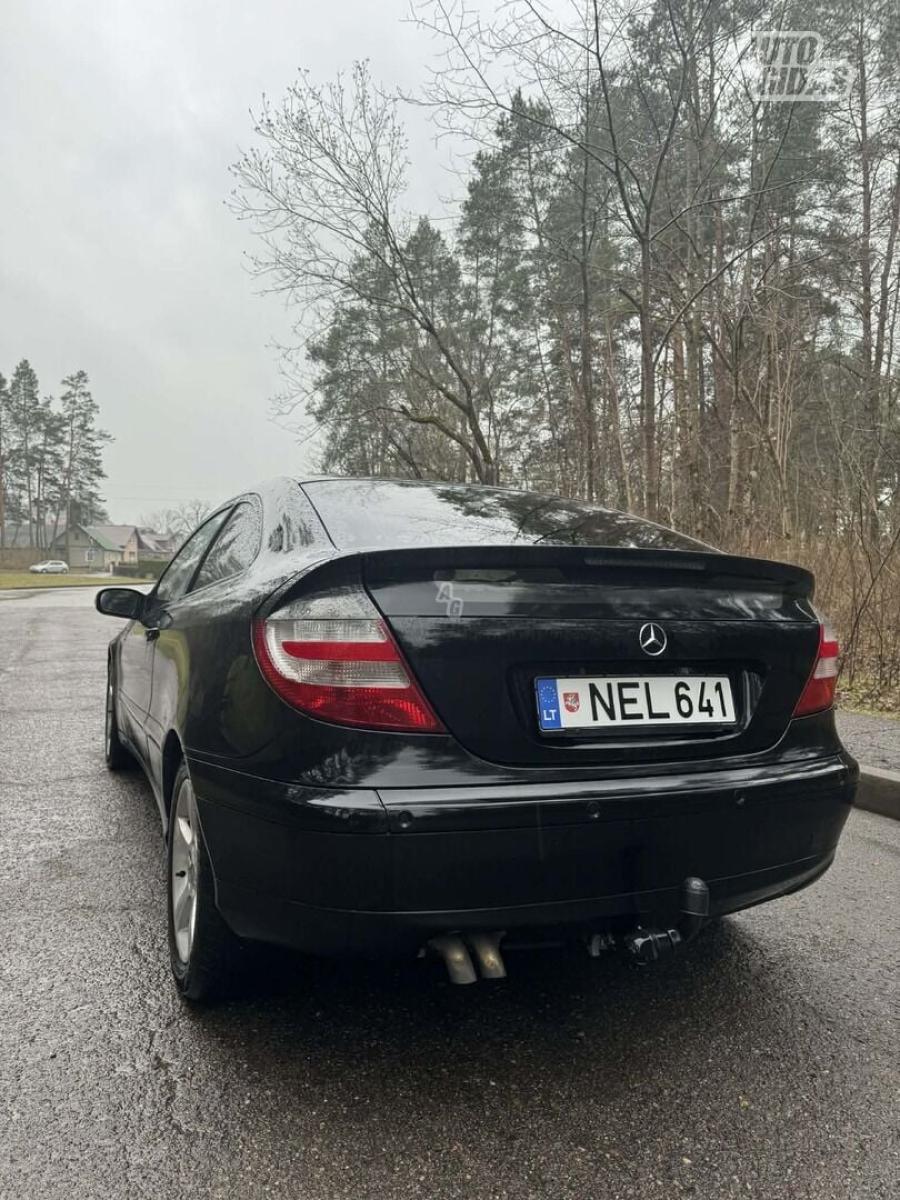 Mercedes-Benz C 200 2004 Anykščiai, ar dzinēja tilpumu 2.00 L un nobraukumu 405 tūkst. km par 790 €, foto 9 vietnē AUTOMOTO.COM.LV