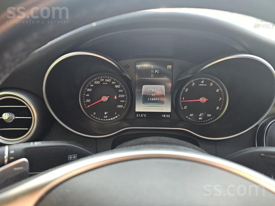 Grey Mercedes-Benz C 200 2016 in Riga, with an engine capacity of 2.00 L and mileage of 115 thousand km for 21999 €, photo 12 on AUTOMOTO.COM.LV