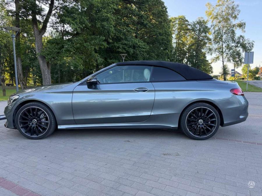 Pelēks Mercedes-Benz C 200 2018 Kauņa, ar dzinēja tilpumu 1.99 L un nobraukumu 94 tūkst. km par 26000 €, foto 11 vietnē AUTOMOTO.COM.LV
